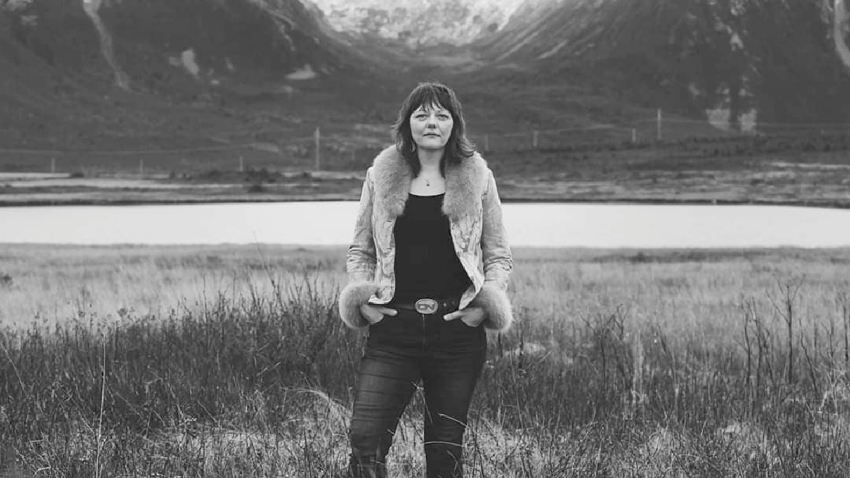 Sherry Ryan - Stephanie Beaumont